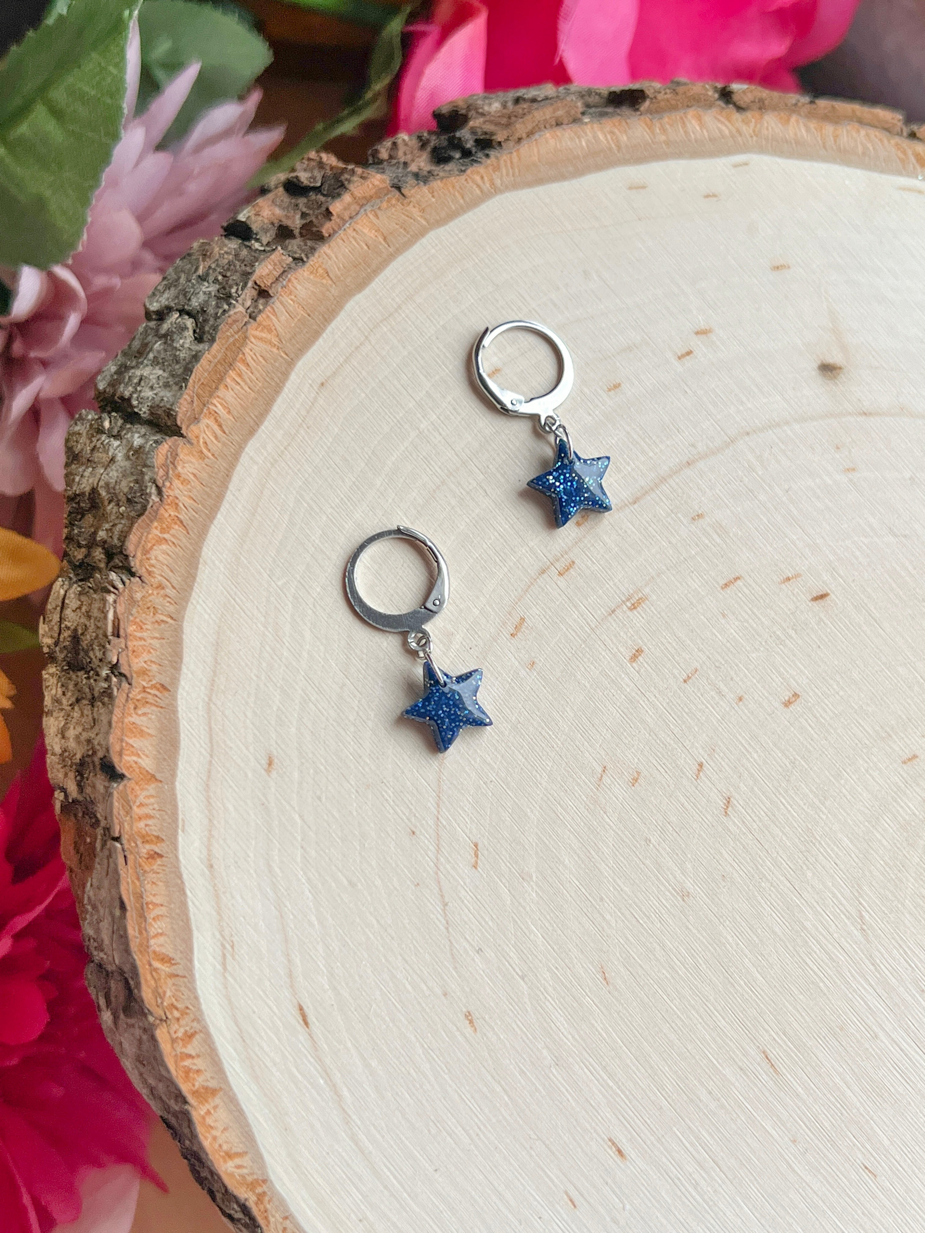 Small Blue Star Huggies – Ilia Creations